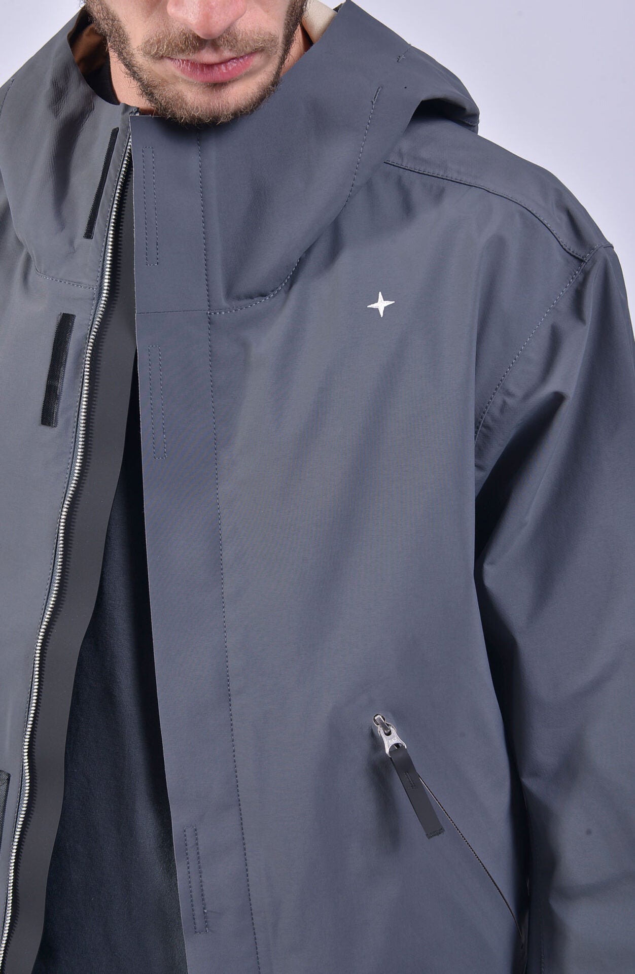 Stone Island - Hooded Jacket Stellina – LUDA CONCEPT Stone Island - Hooded Jacket Stellina – LUDA CONCEPT